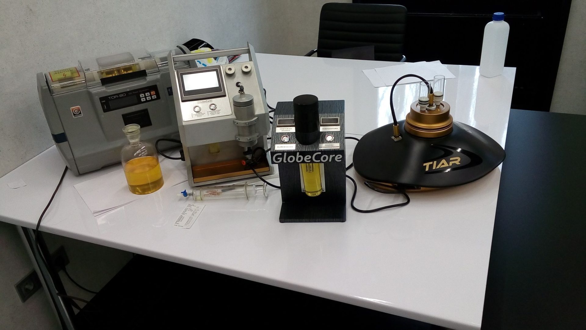 Accurate measurement of dielectric loss tangent of transformer oil ...